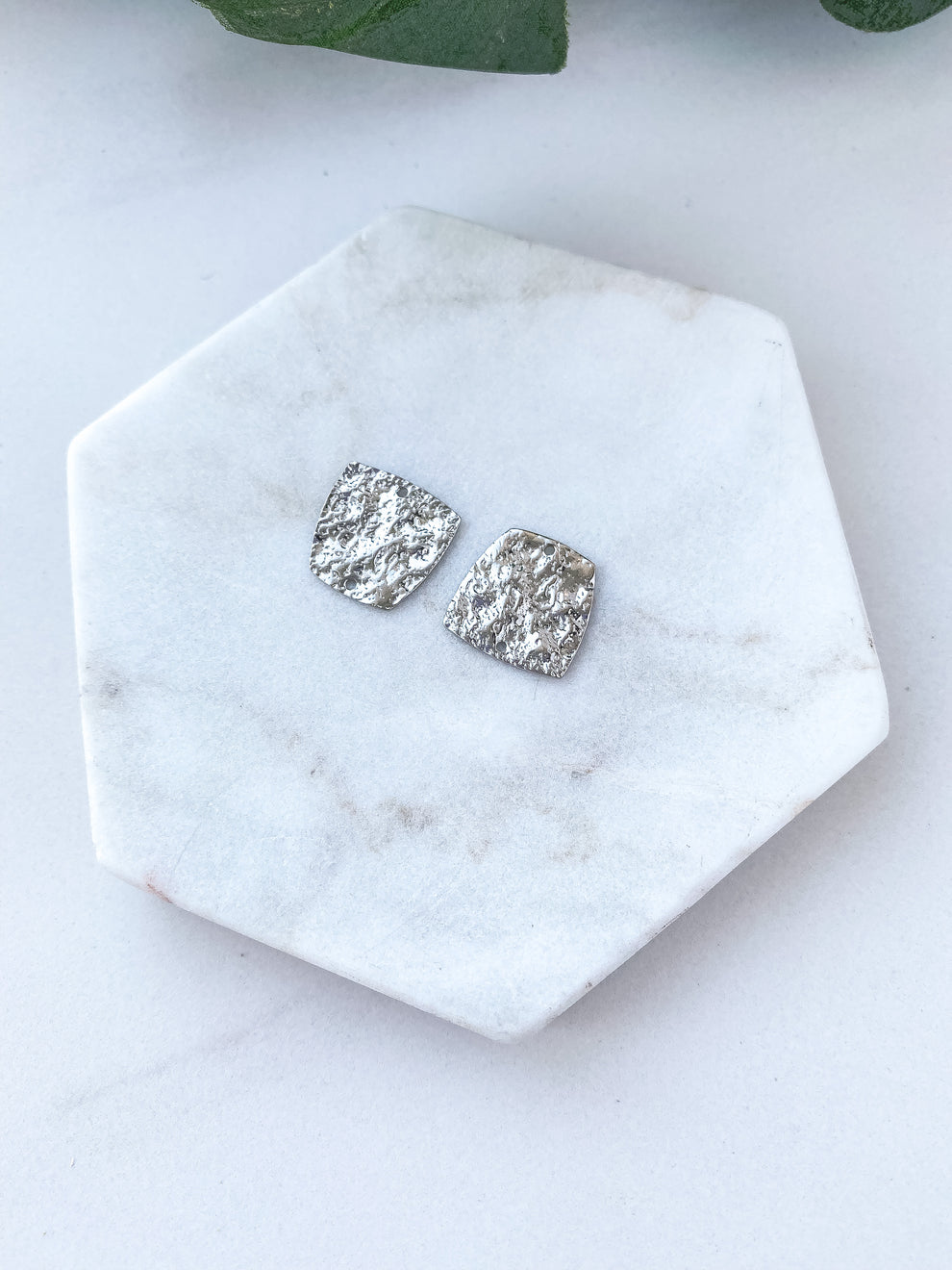 Hammered Trapezoid Connector - 10 PIECES – Maverlydesigns